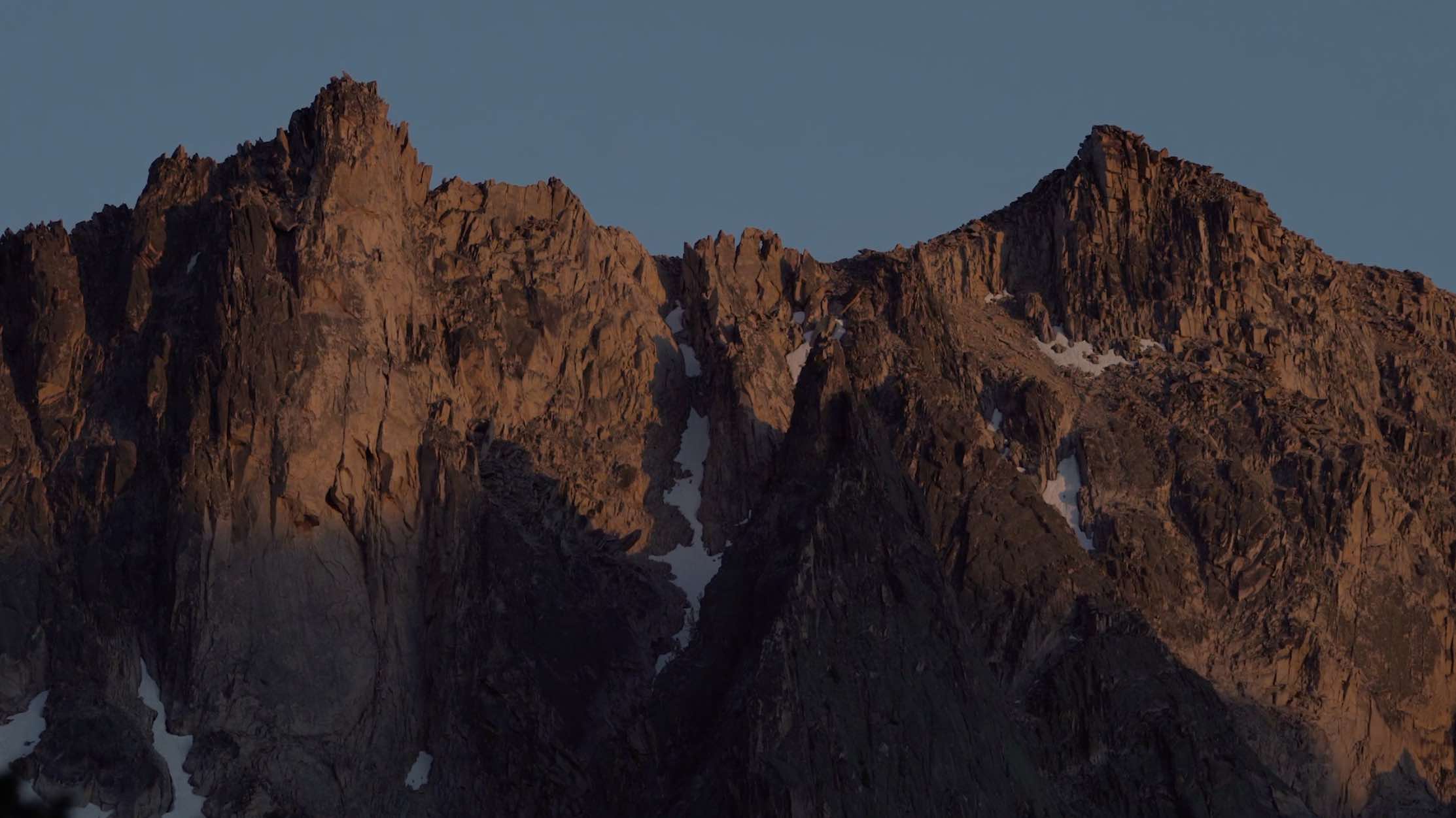 Hiking & Backpacking in Idaho's Sawtooths | Sawtooth Mountain Guides